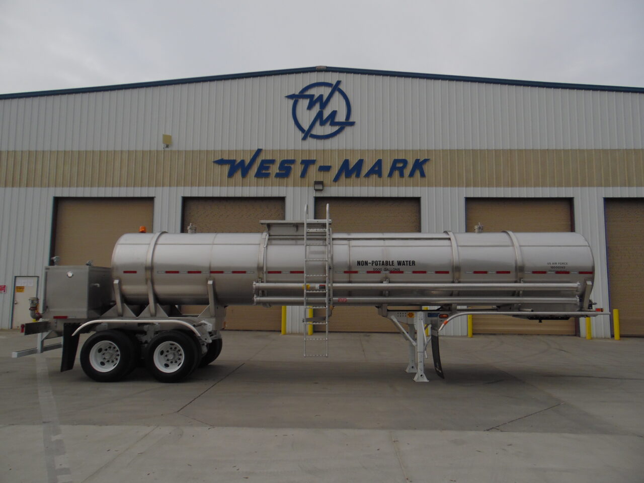 Construction Water Trucks Built for Performance | West-Mark